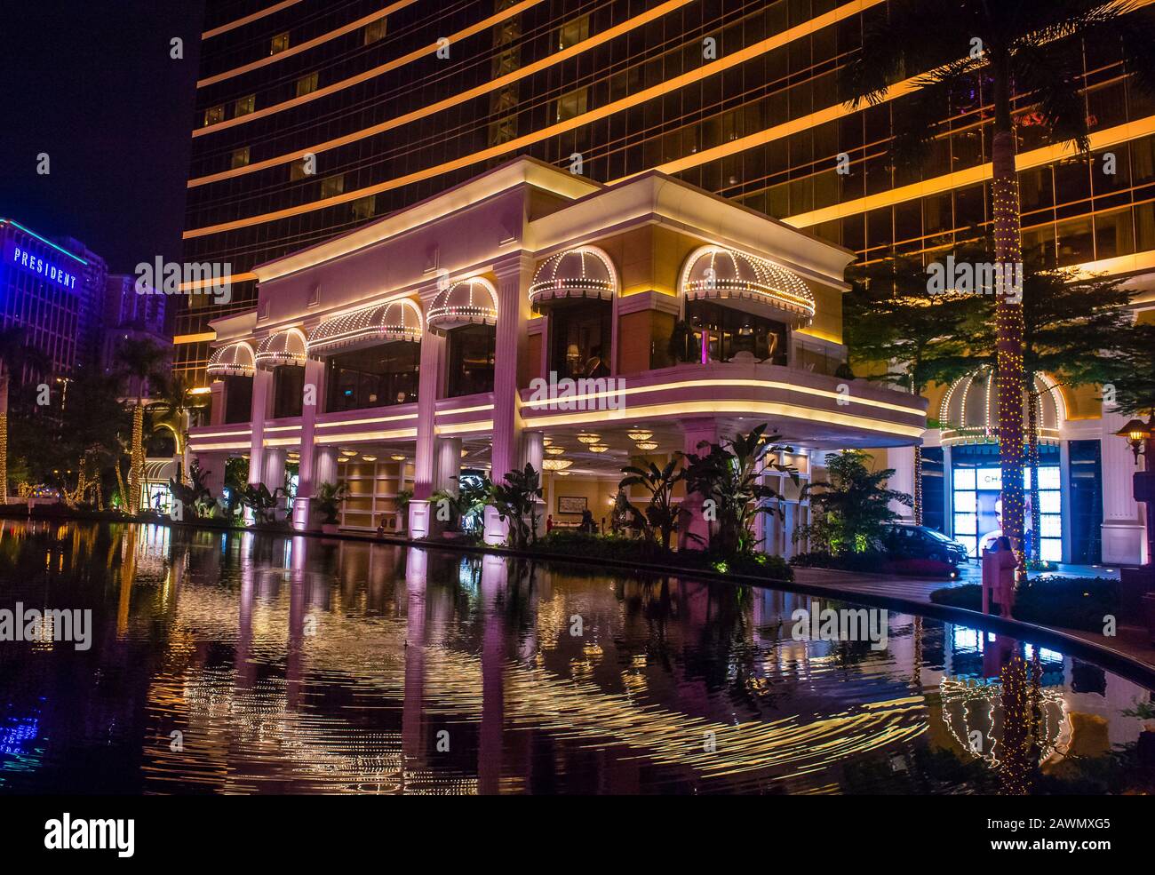 The Wynn Hotel and casino in Macau Stock Photo - Alamy