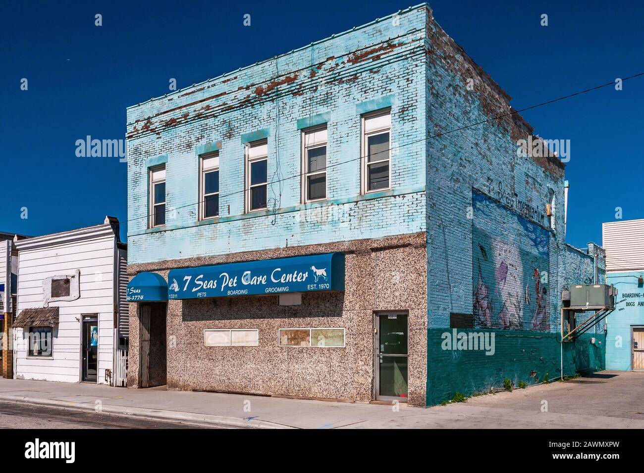 Commercial buildings in the Hegewisch neighborhood Stock Photo - Alamy
