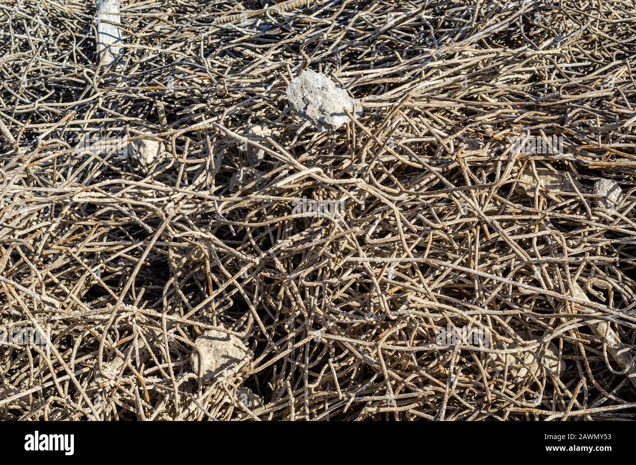 Old rebar hi-res stock photography and images - Alamy