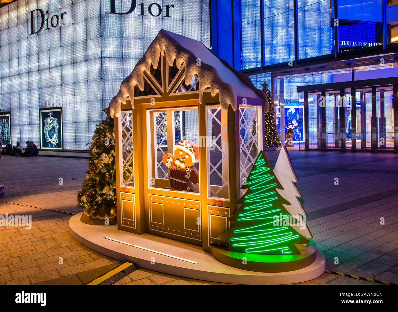 Chinese Light Installation High Resolution Stock Photography and Images ...