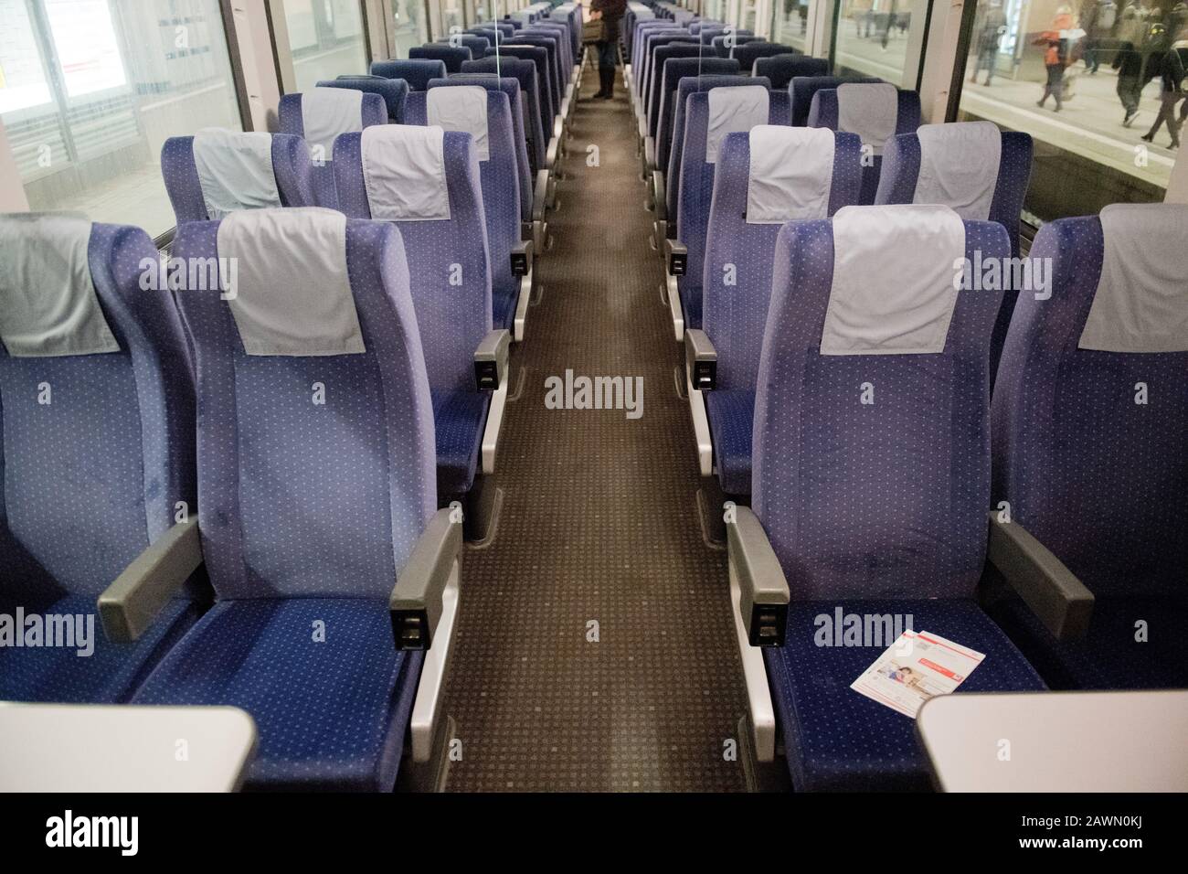 Ic symbol hi-res stock photography and images - Alamy