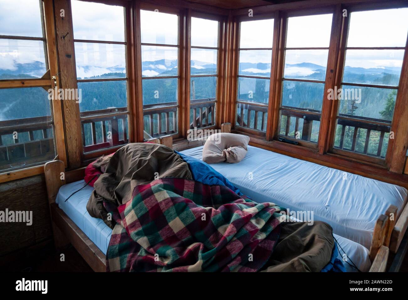 Indian Ridge Lookout, Lane County, Willamette National Forest, Oregon ...