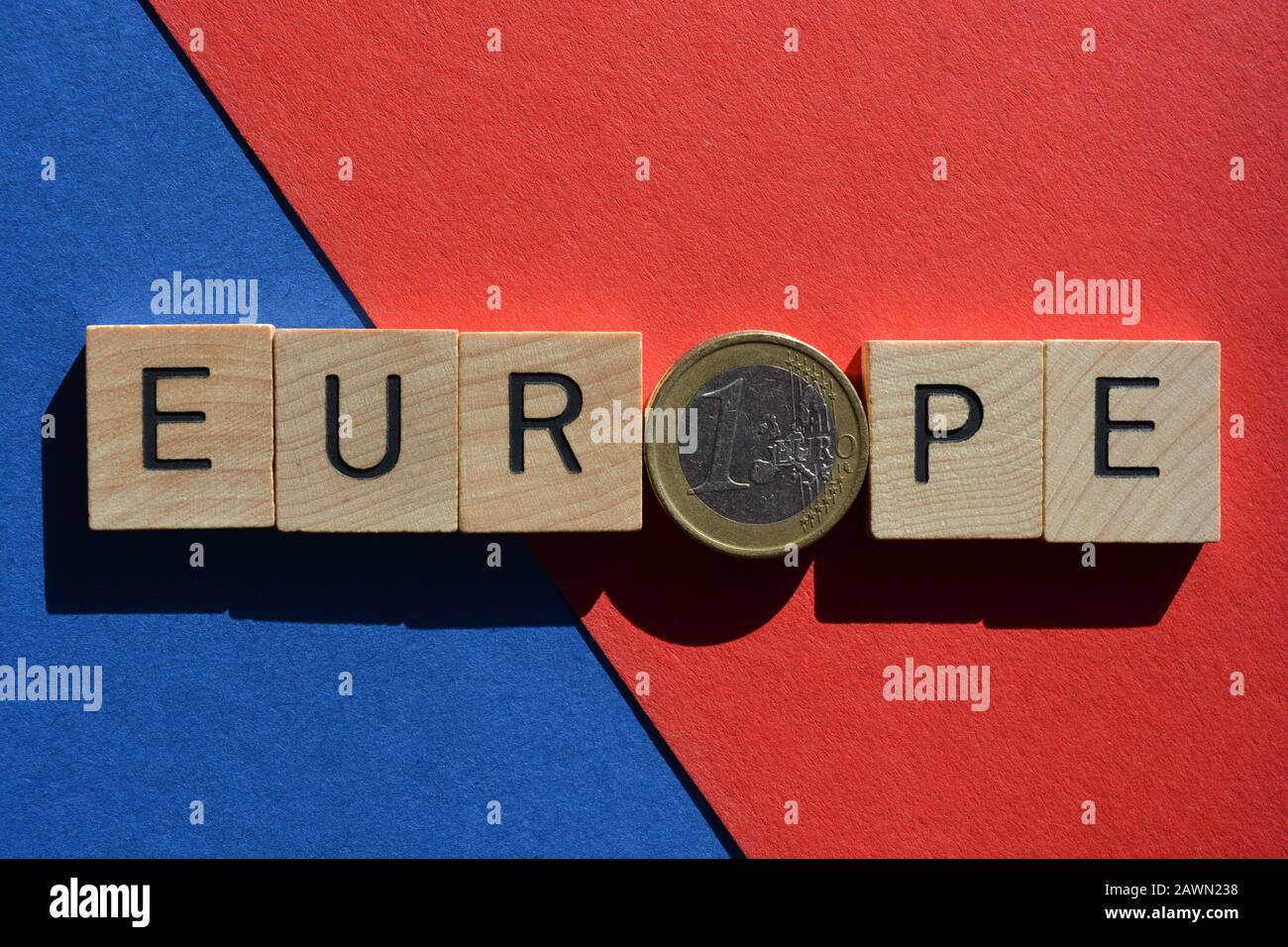 Euro sign red letters hi-res stock photography and images - Alamy