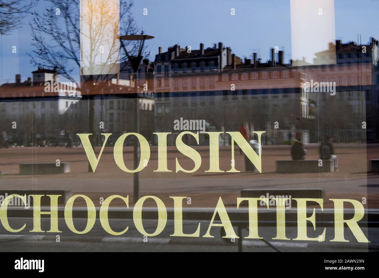 Voisin and france hi-res stock photography and images - Alamy