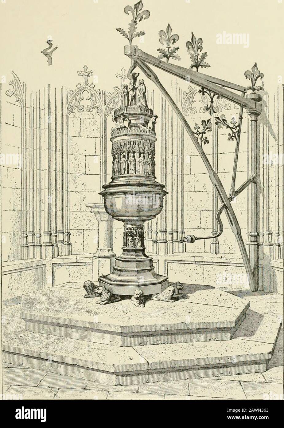 Plinth level hi-res stock photography and images - Alamy