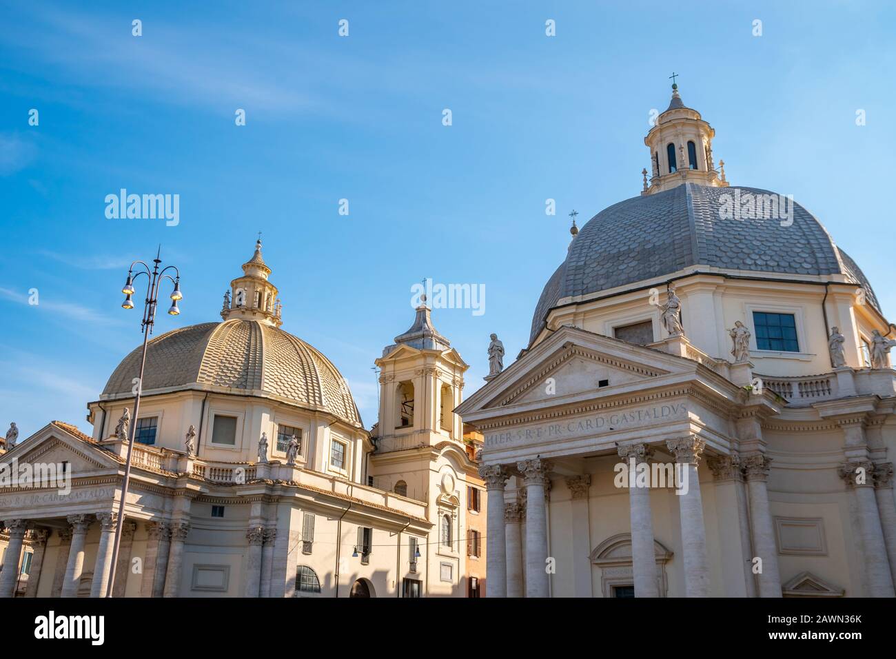 Churches of Santa Maria in Montesanto and Santa Maria dei Miracoli ...