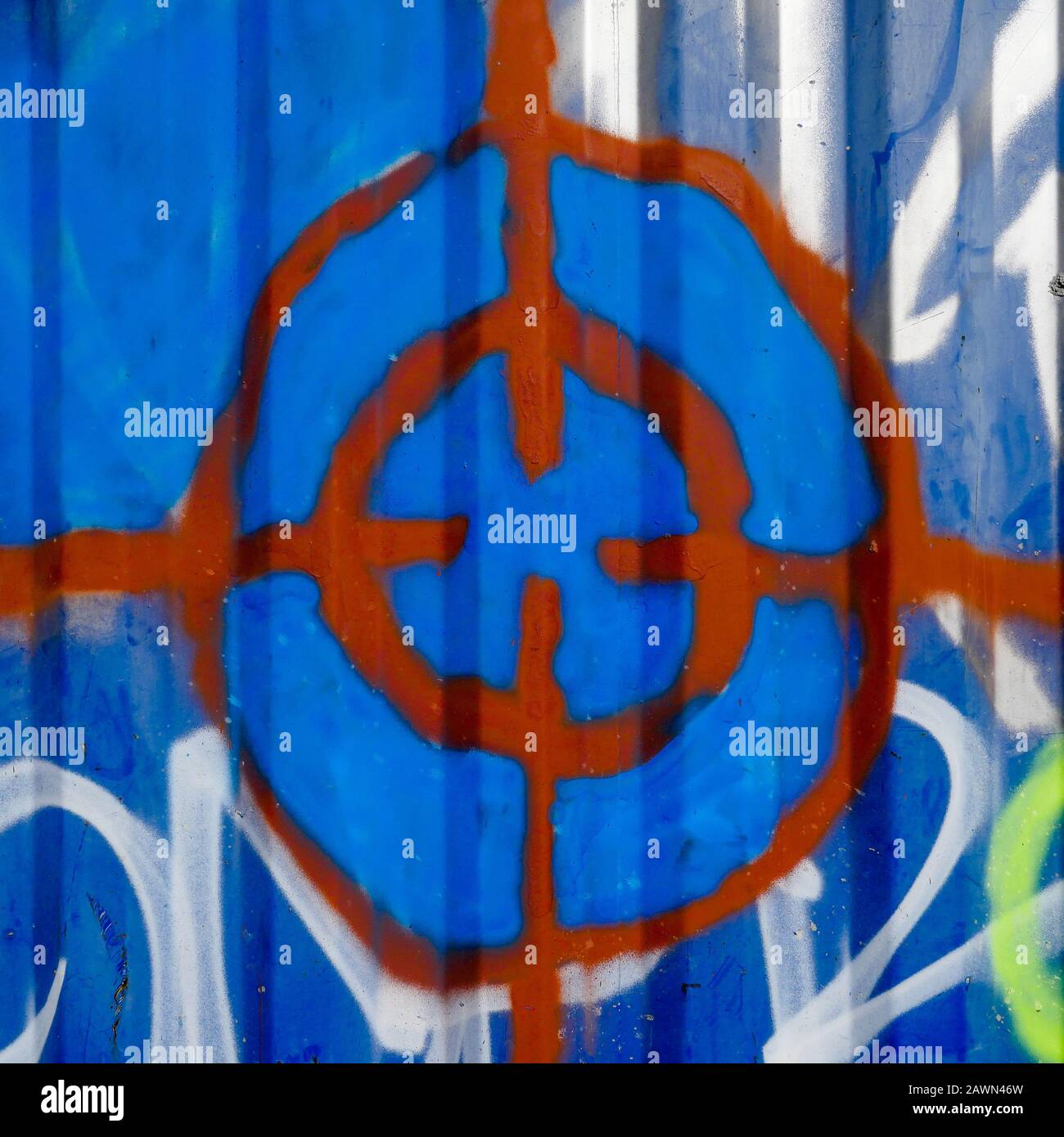 Target, street painting, Lyon, France Stock Photo - Alamy