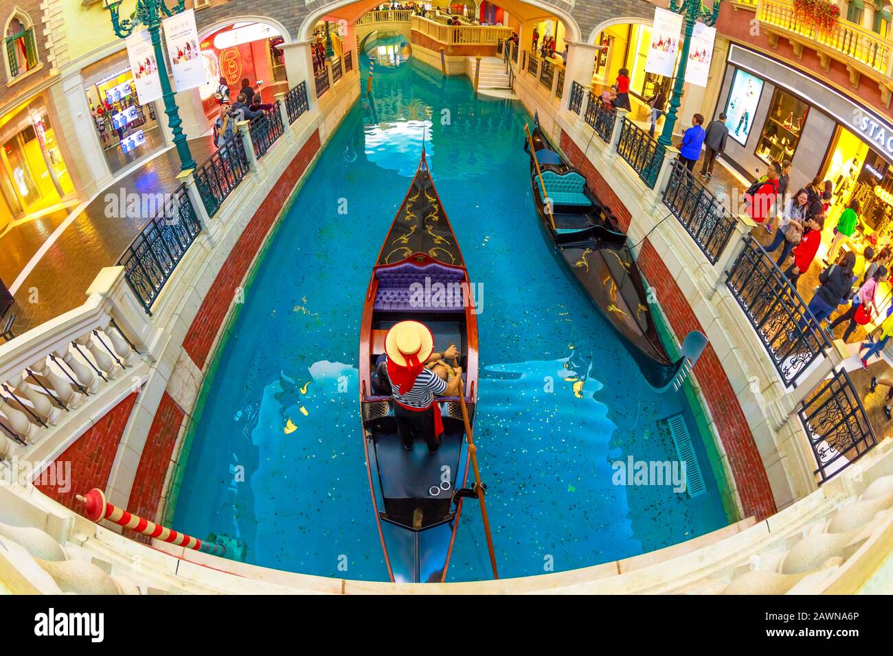 Asian mall interior aerial view hi-res stock photography and images - Alamy