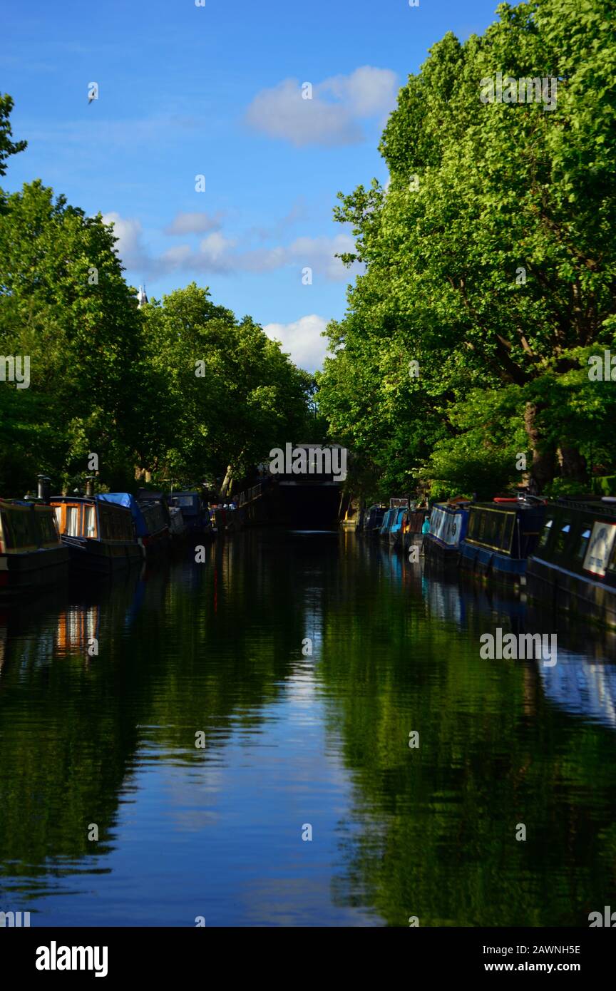 Grand Union Canal in Paddington Stock Photo - Alamy