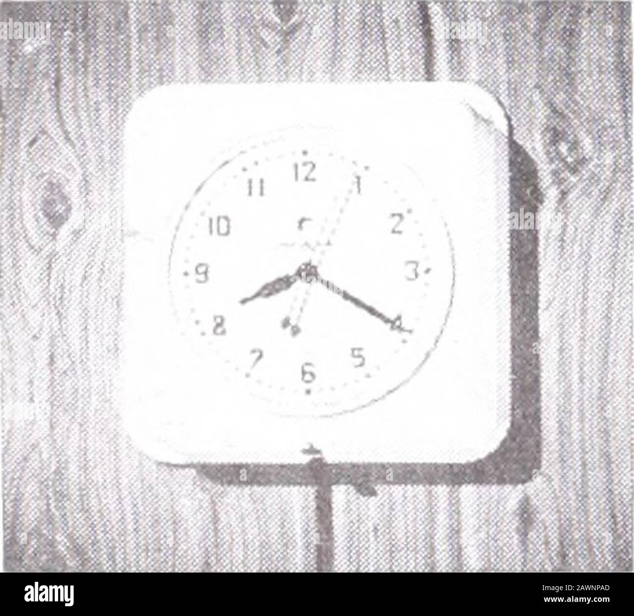 Red apple kitchen timer hi-res stock photography and images - Alamy