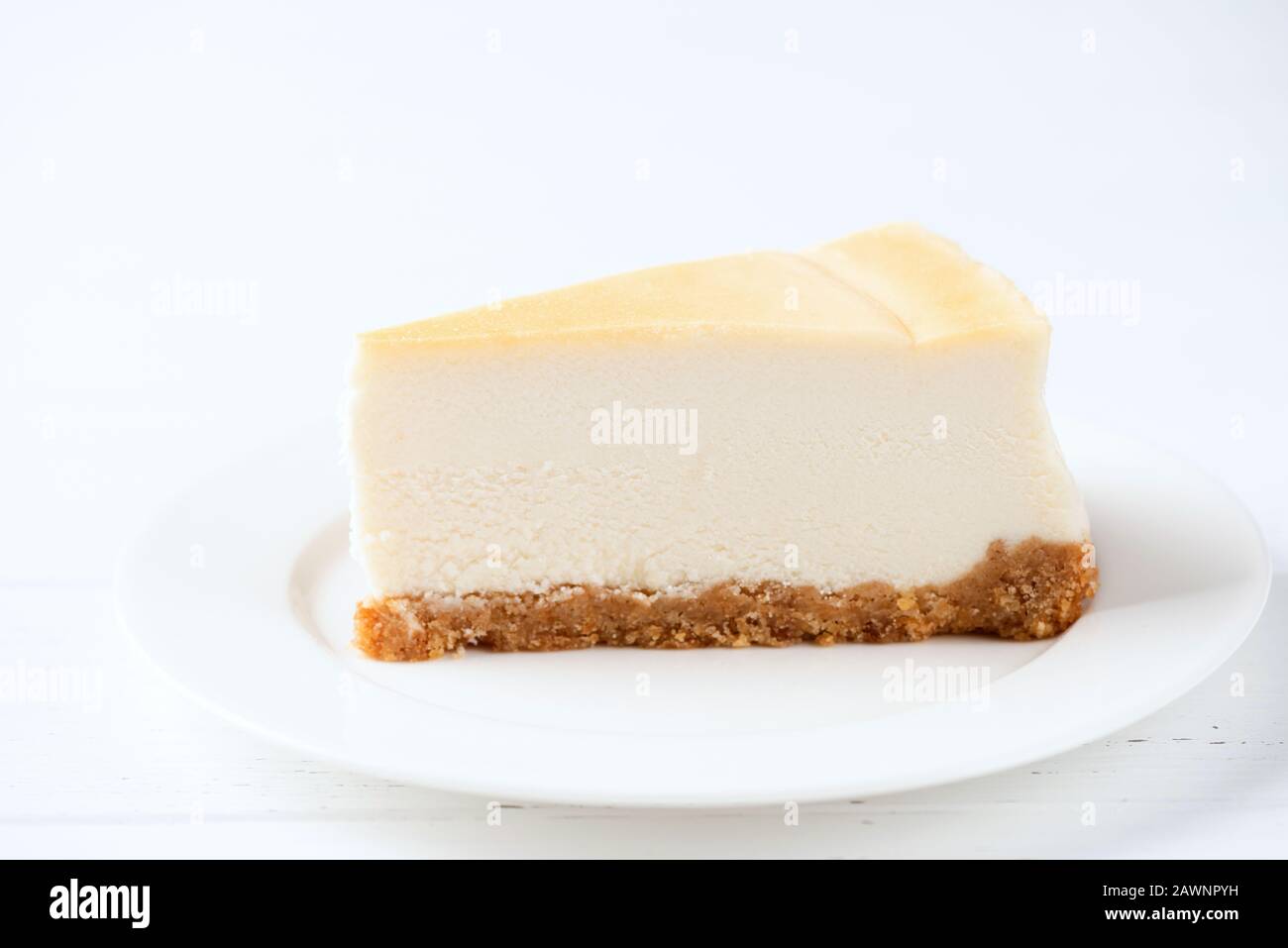 Plain cheesecake hi-res stock photography and images - Alamy