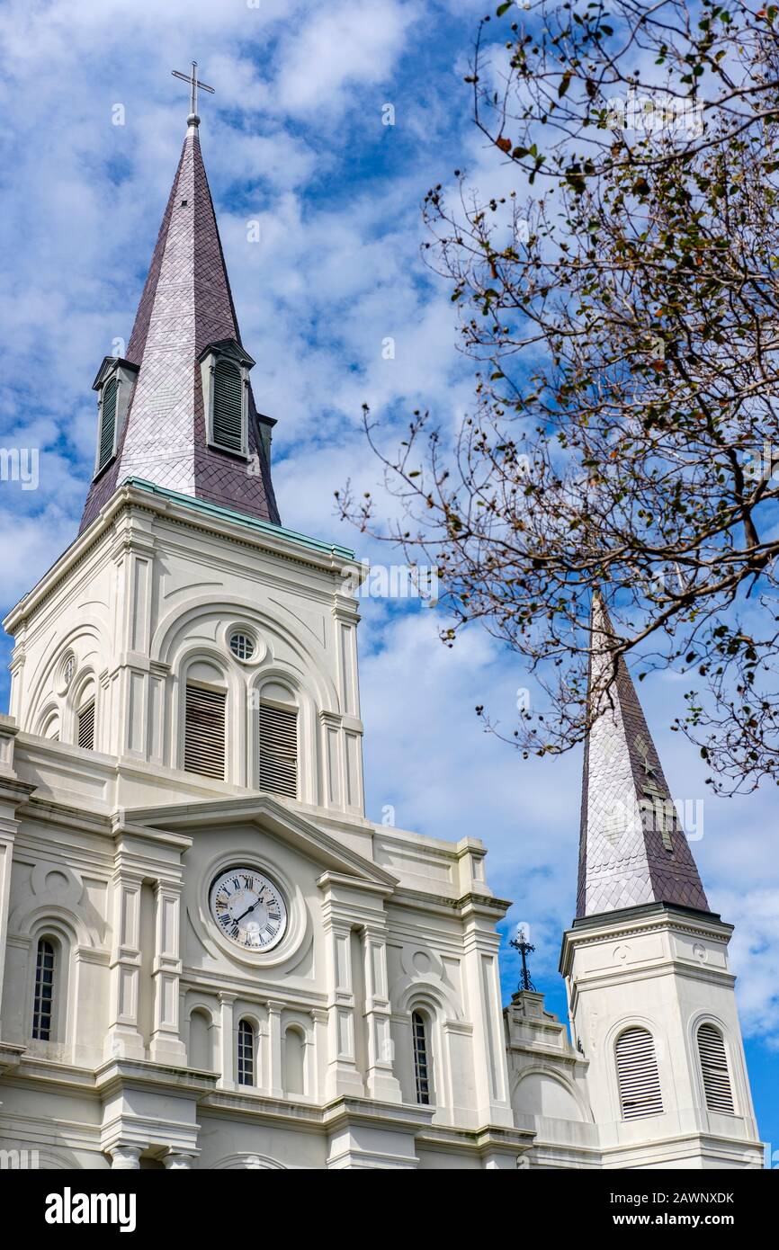 Jackson Square church, New Orleans St. Louis Cathedral, Saint Louis ...