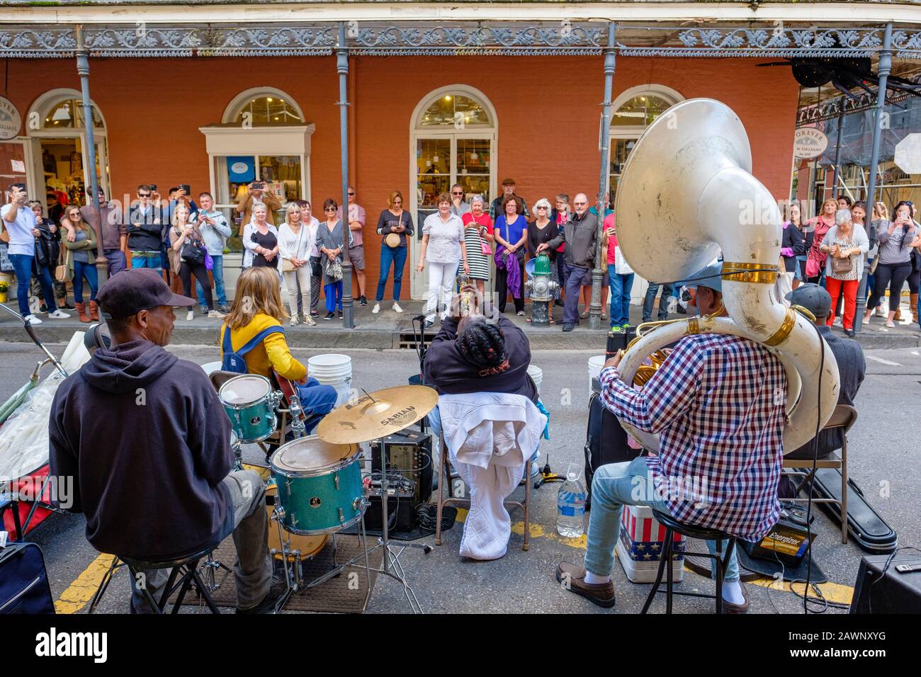 New orleans street performer royal st hi-res stock photography and ...