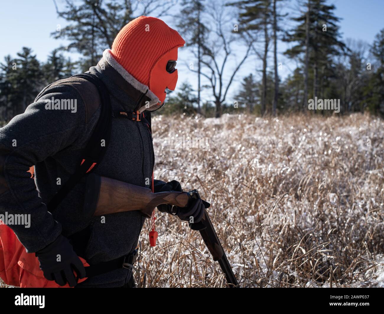 Reloading his gun hi-res stock photography and images - Alamy