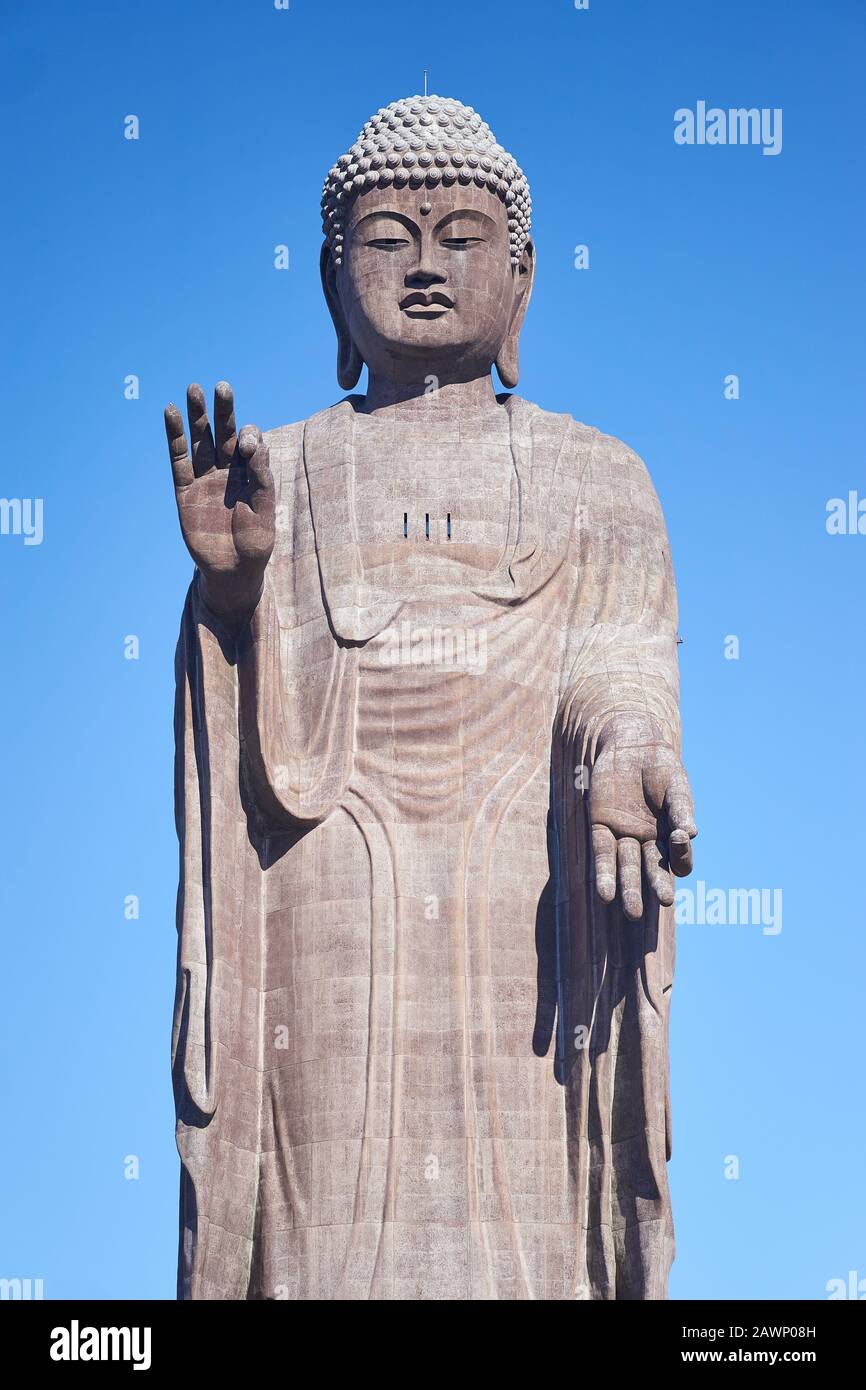 Ushiku Daibutsu Wallpaper
