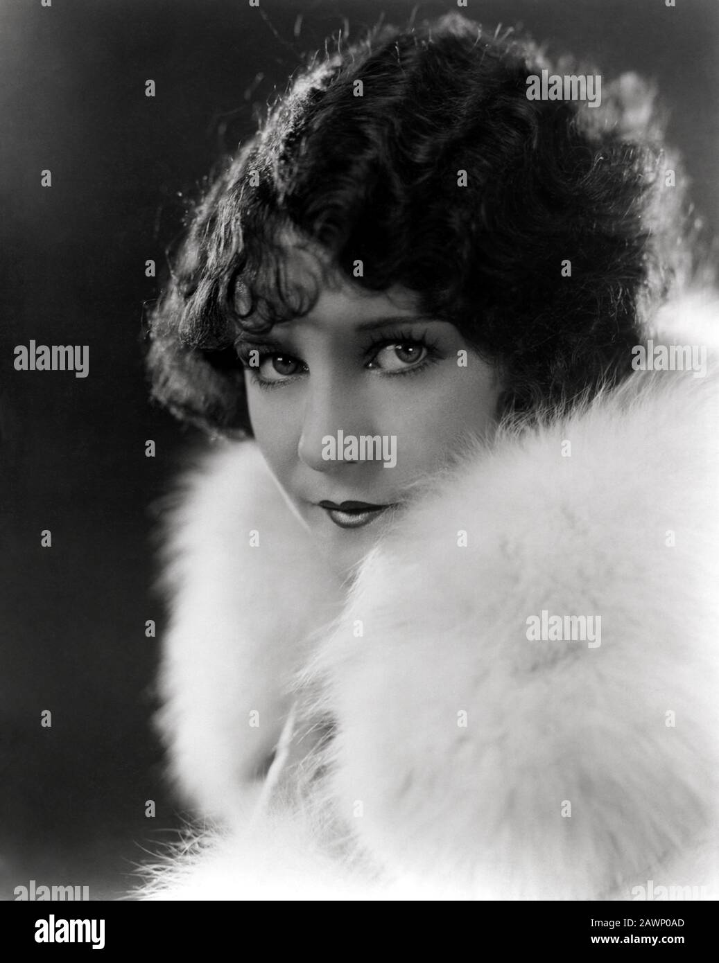 Viola dana hi-res stock photography and images - Alamy