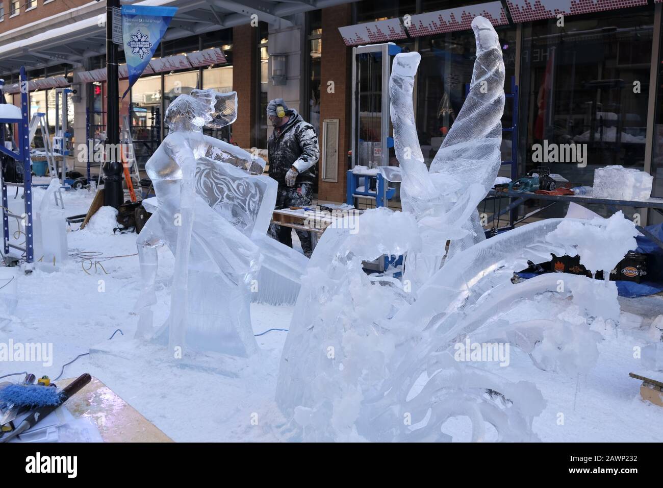 Live ice sculpting on show at Sparks Street as part of Winterlude ...