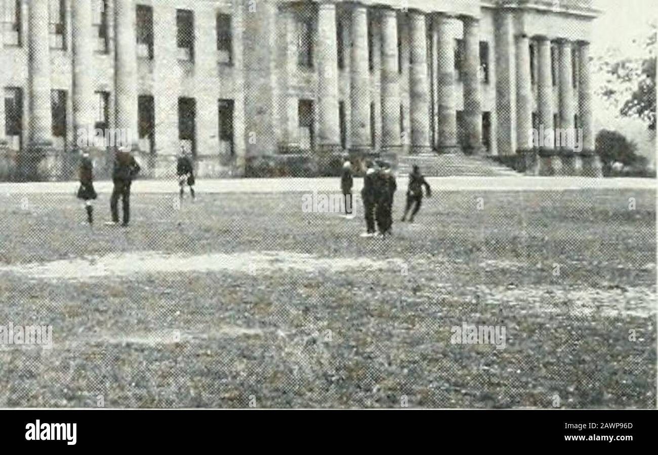 Kennetpans distillery hi-res stock photography and images - Alamy