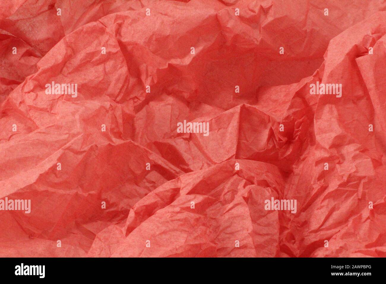 Scarlet wrap hi-res stock photography and images - Alamy