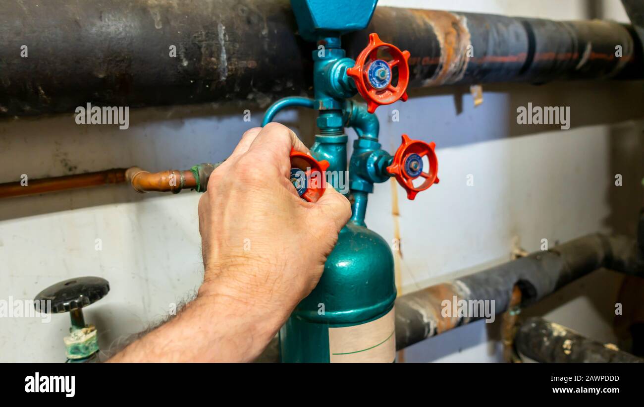Boiler gate hi-res stock photography and images - Alamy