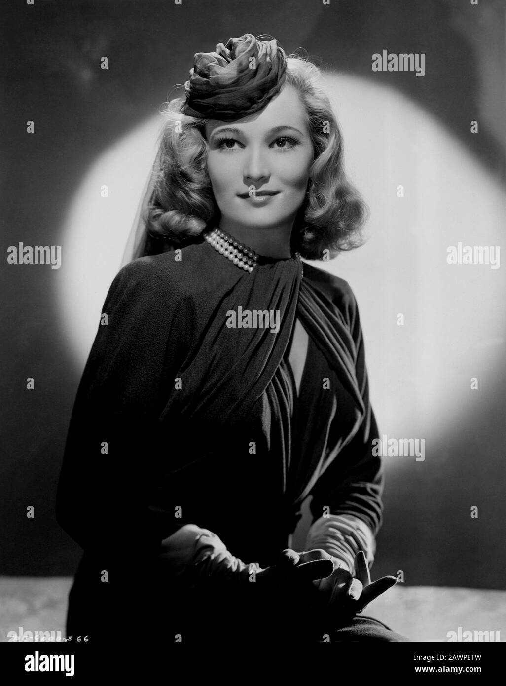 Constance dowling hi-res stock photography and images - Alamy