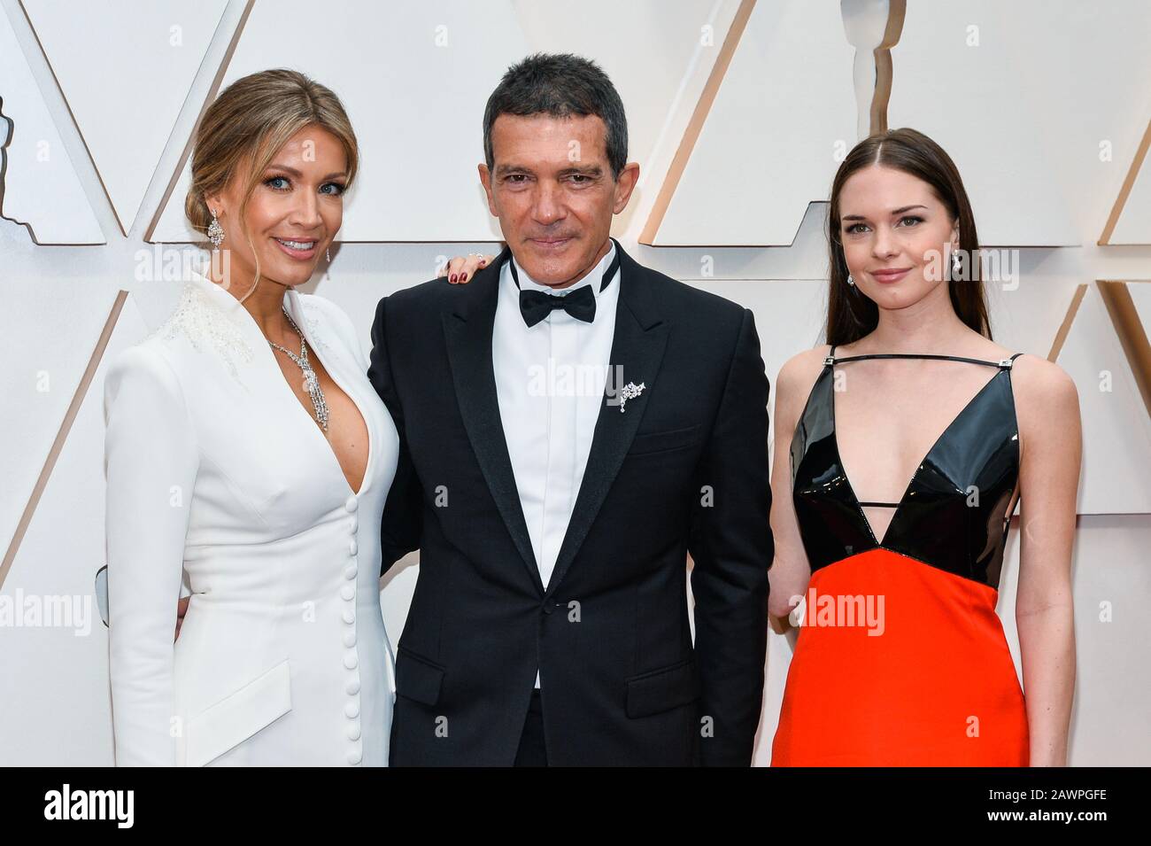 Nicole Kimpel, Antonio Banderas and Stella Banderas walking on the red ...