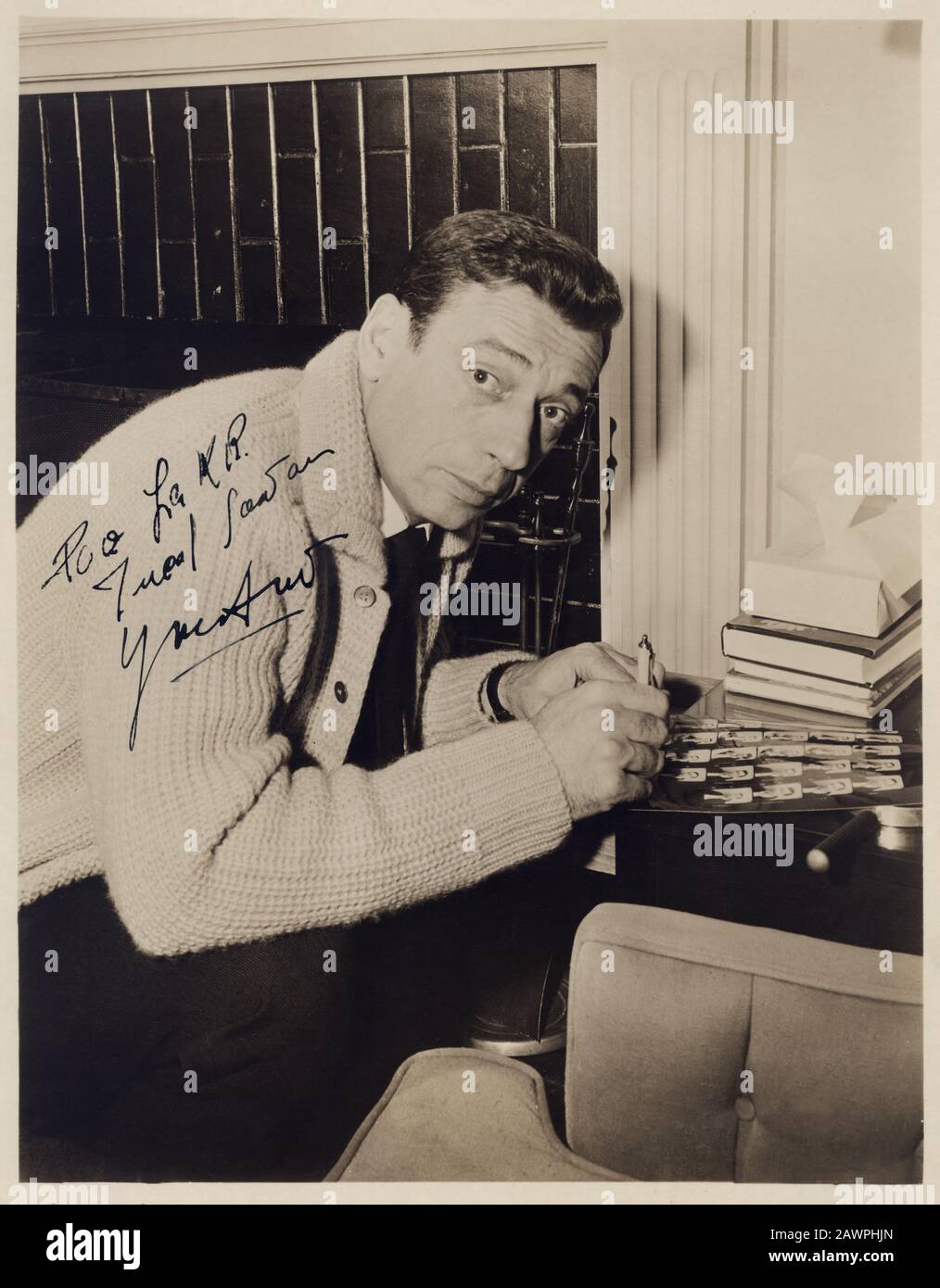 Yves montand hi-res stock photography and images - Alamy