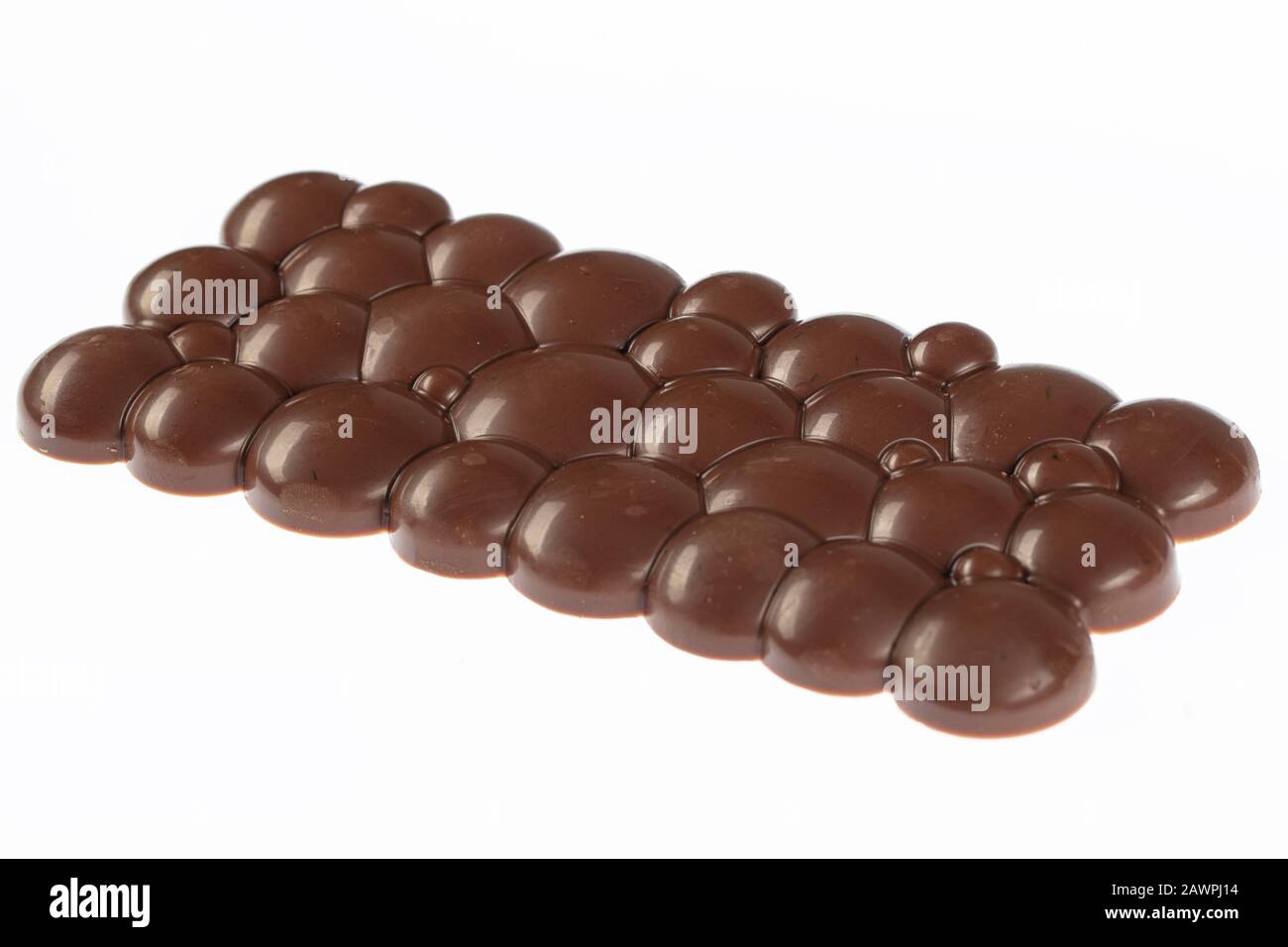 milk chocolate bar, chocolate popping (popcik) isolated on white ...