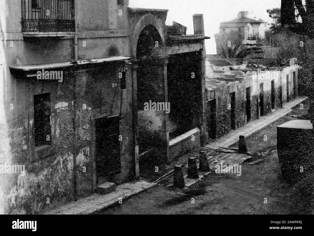 Font vella hi-res stock photography and images - Alamy