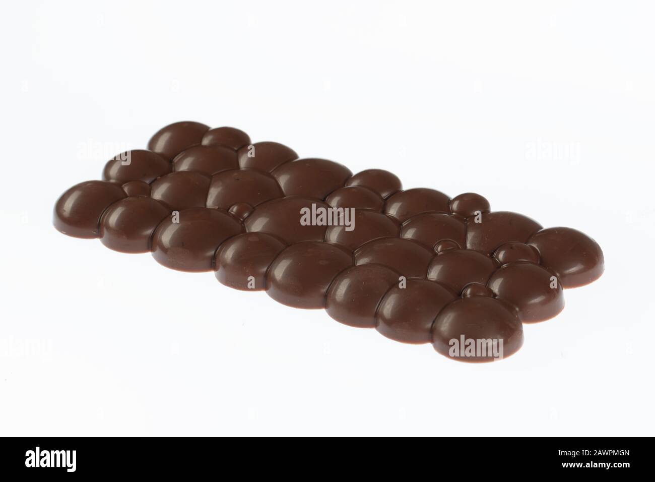 milk chocolate bar, chocolate popping (popcik) isolated on white ...