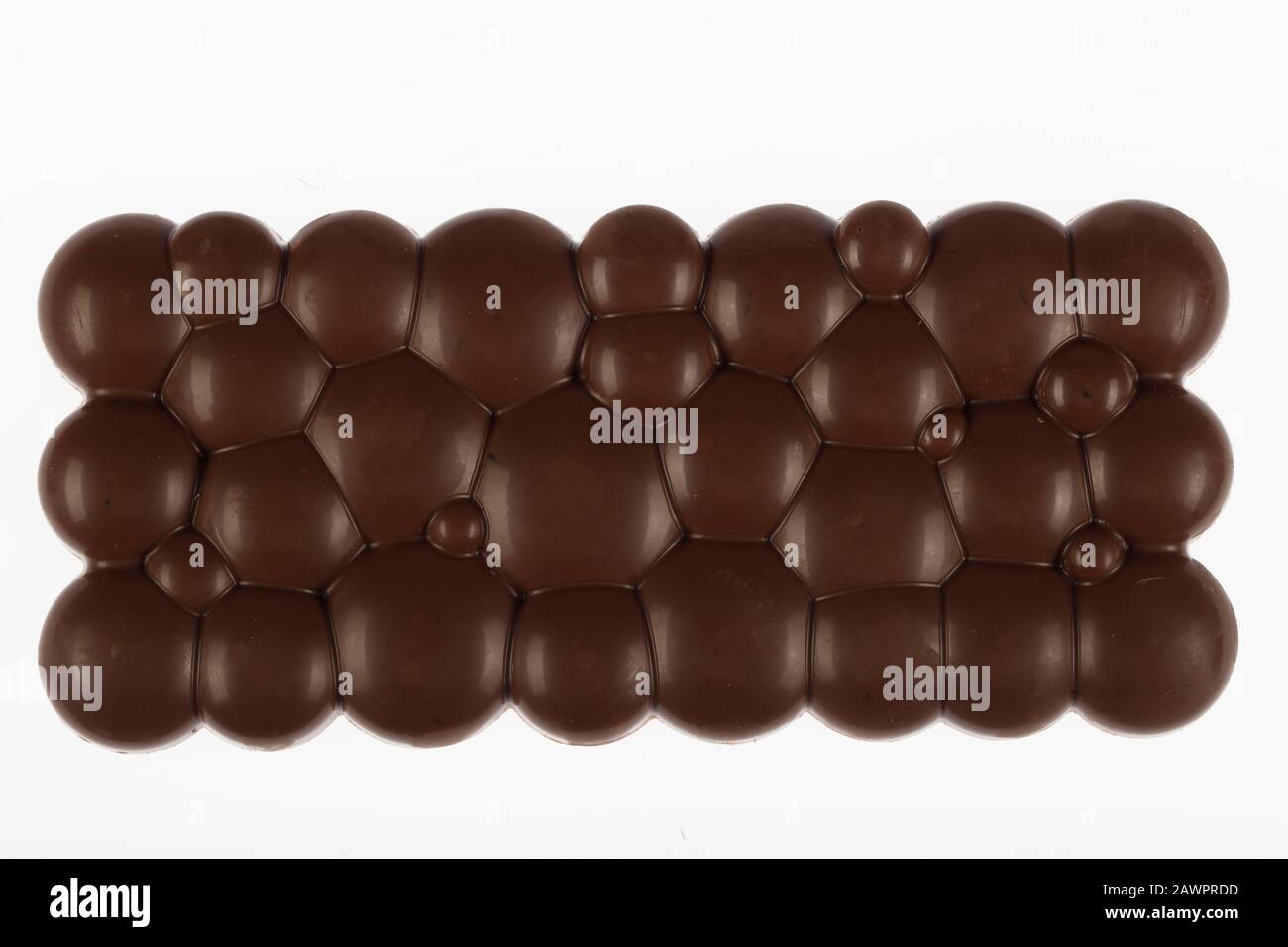 milk chocolate bar, chocolate popping (popcik) isolated on white ...