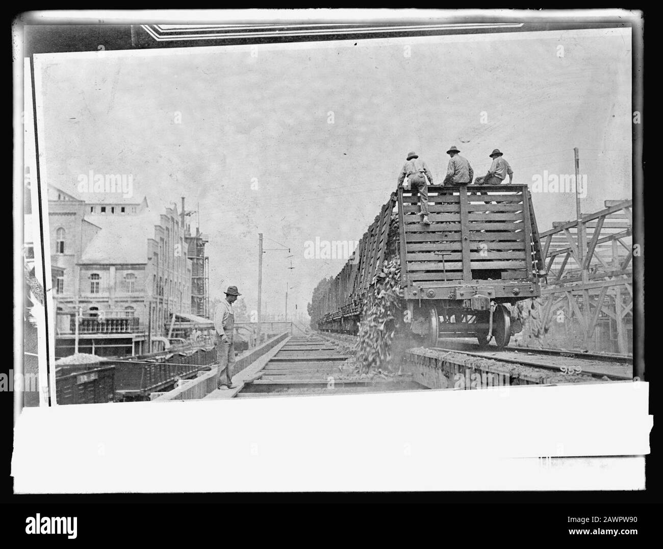 Oxnard sugar factory hi-res stock photography and images - Alamy