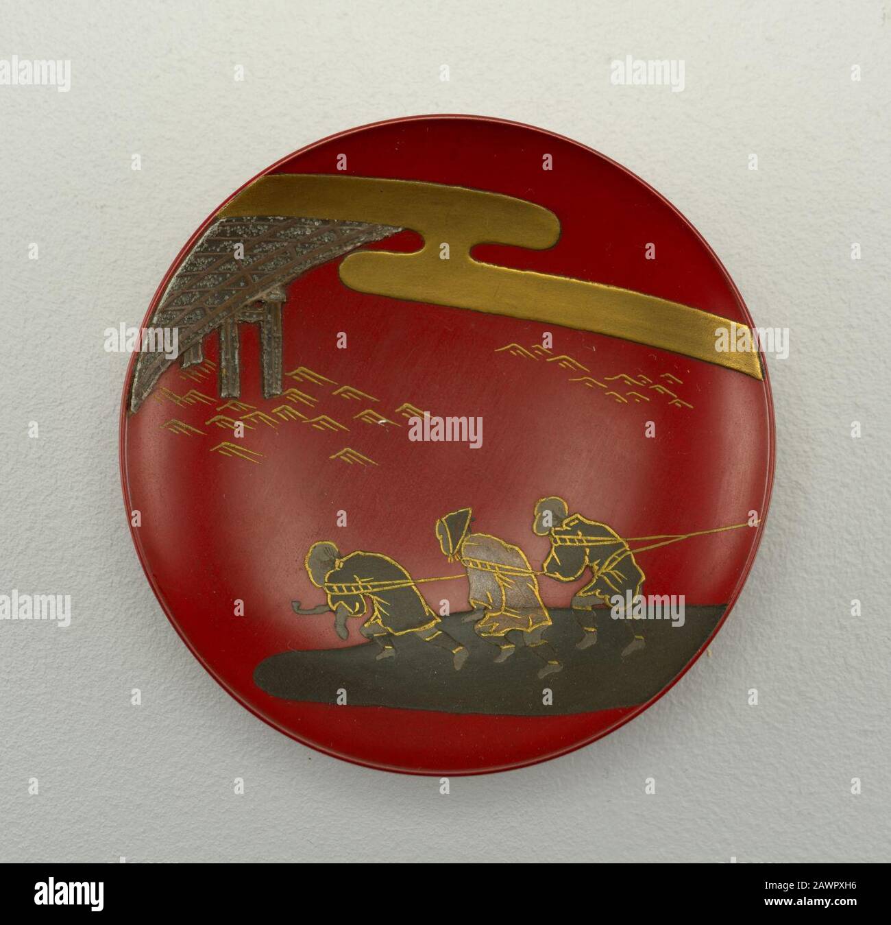 Footed dish hi-res stock photography and images - Alamy