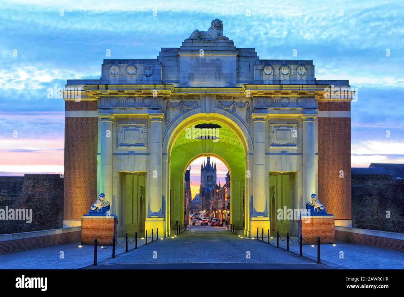 The Menin Gate Memorial to the Missing British and Commonwealth ...