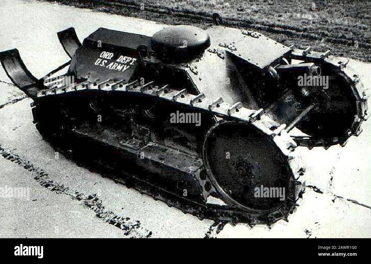 Three ton hi-res stock photography and images - Alamy