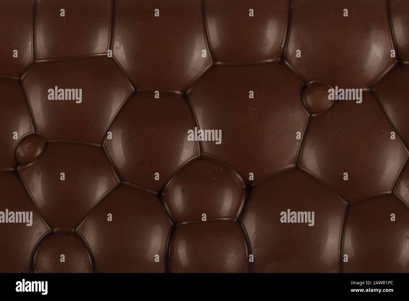 milk chocolate bar, chocolate popping (popcik) isolated on white ...