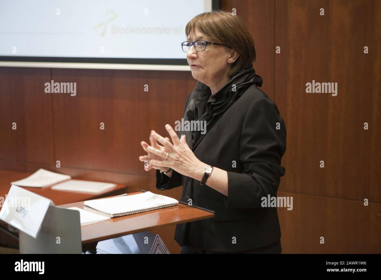 Christine lang hi-res stock photography and images - Alamy