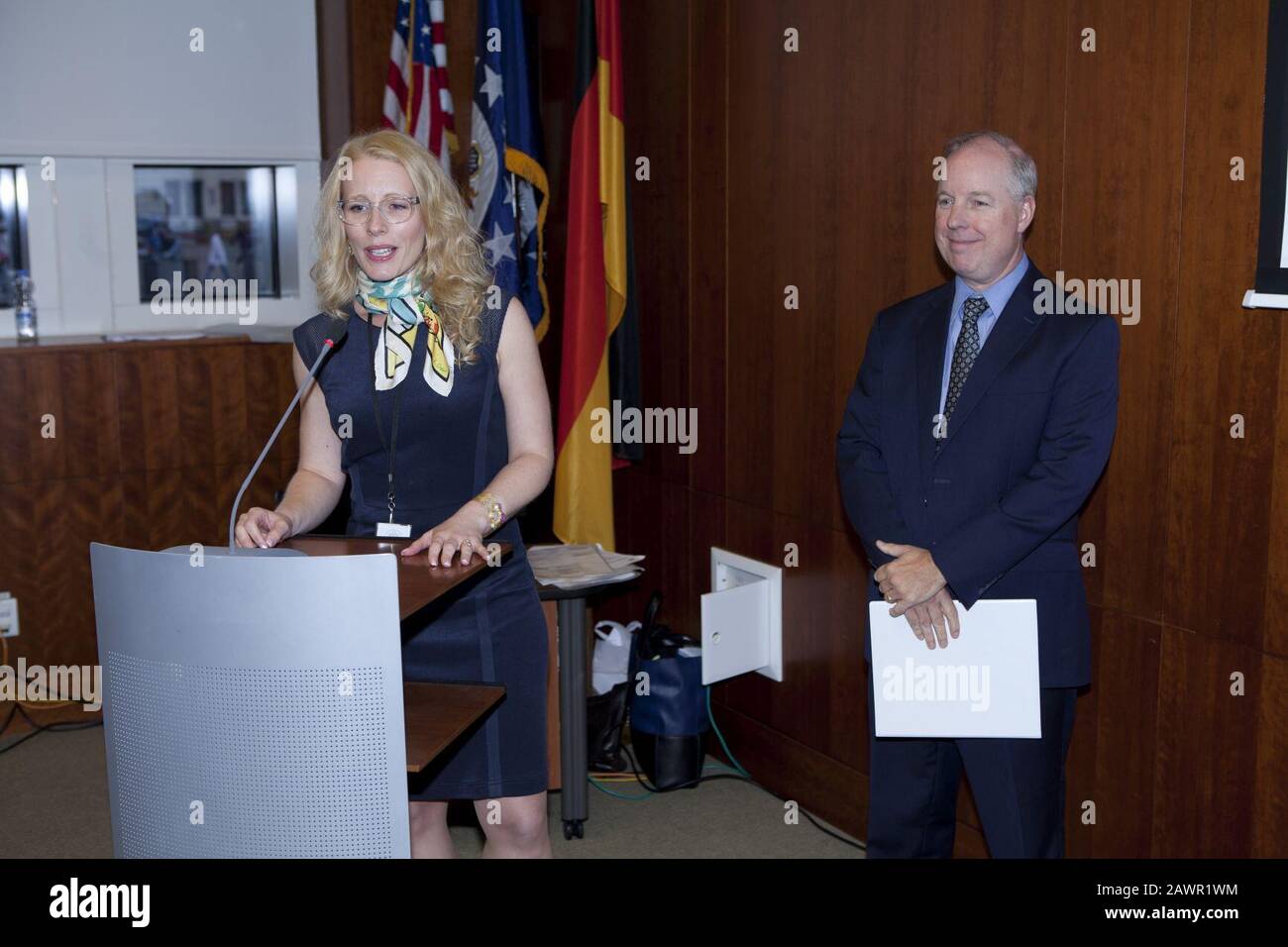 Kelly logsdon hi-res stock photography and images - Alamy