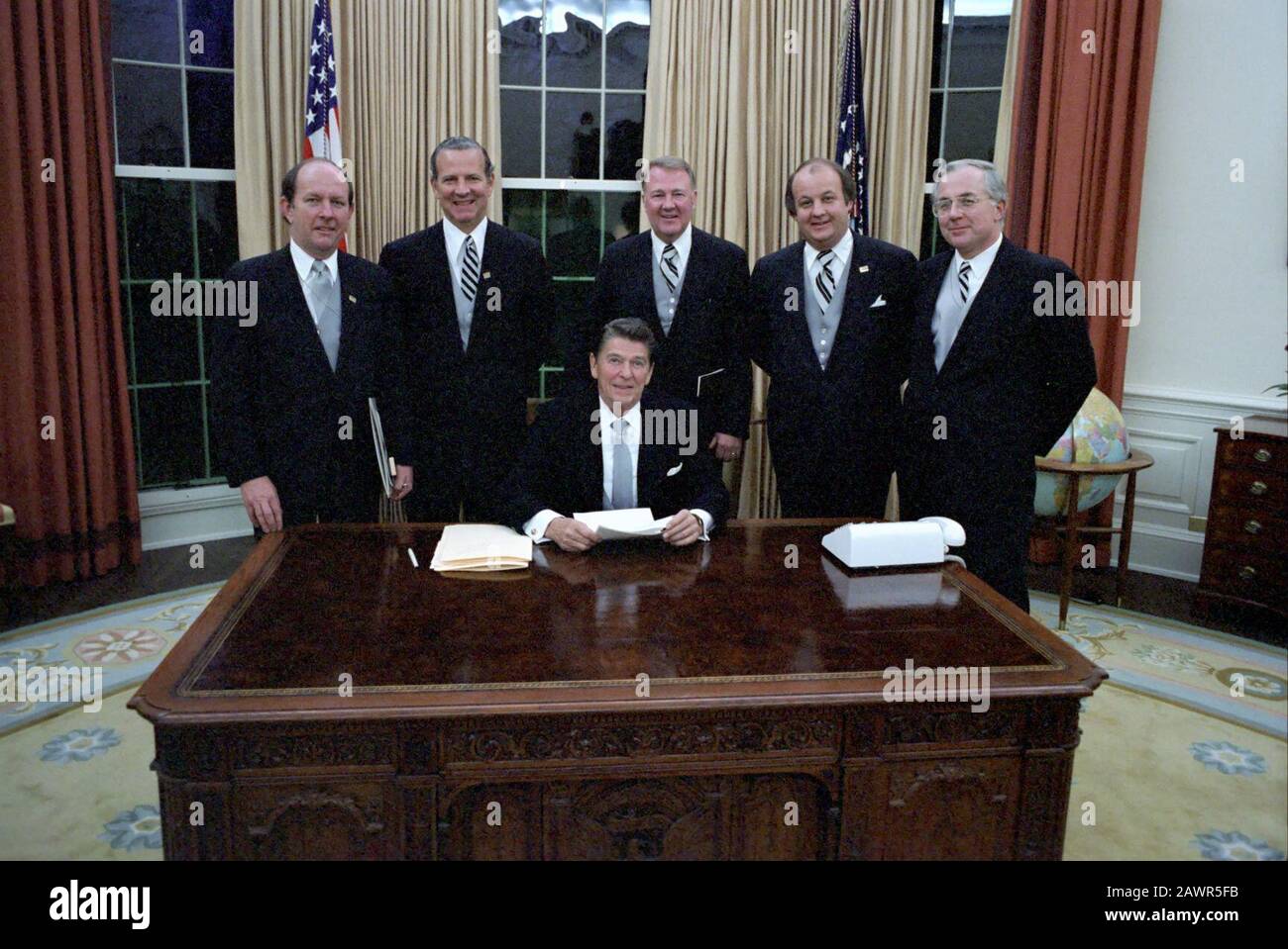 Formal photo hi-res stock photography and images - Alamy