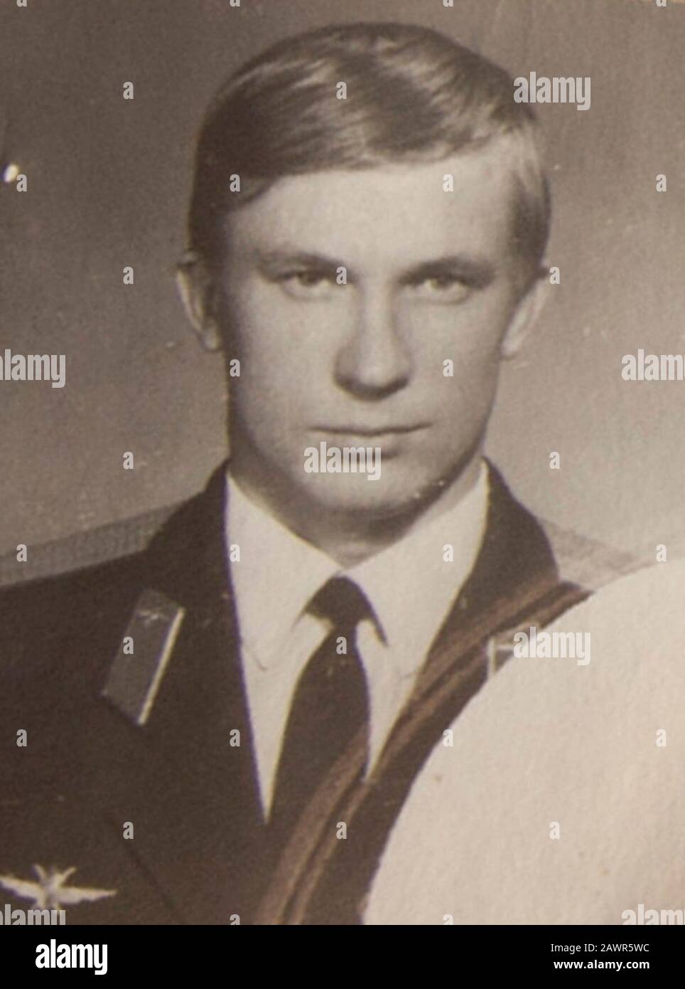 Former Soviet Pilot Viktor Belenko‥99s Military Identity Document ...