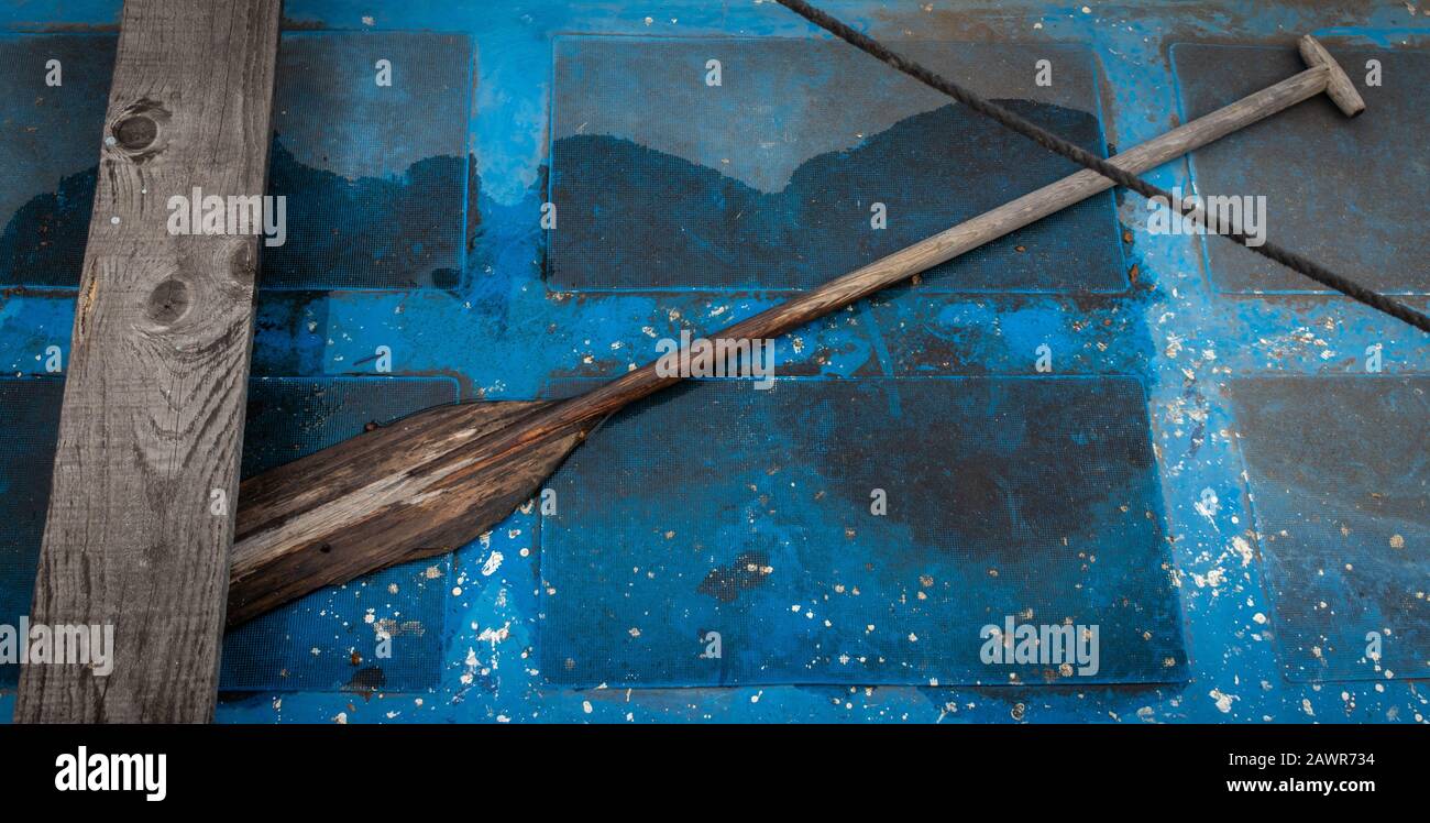 Inside a canoe hi-res stock photography and images - Alamy