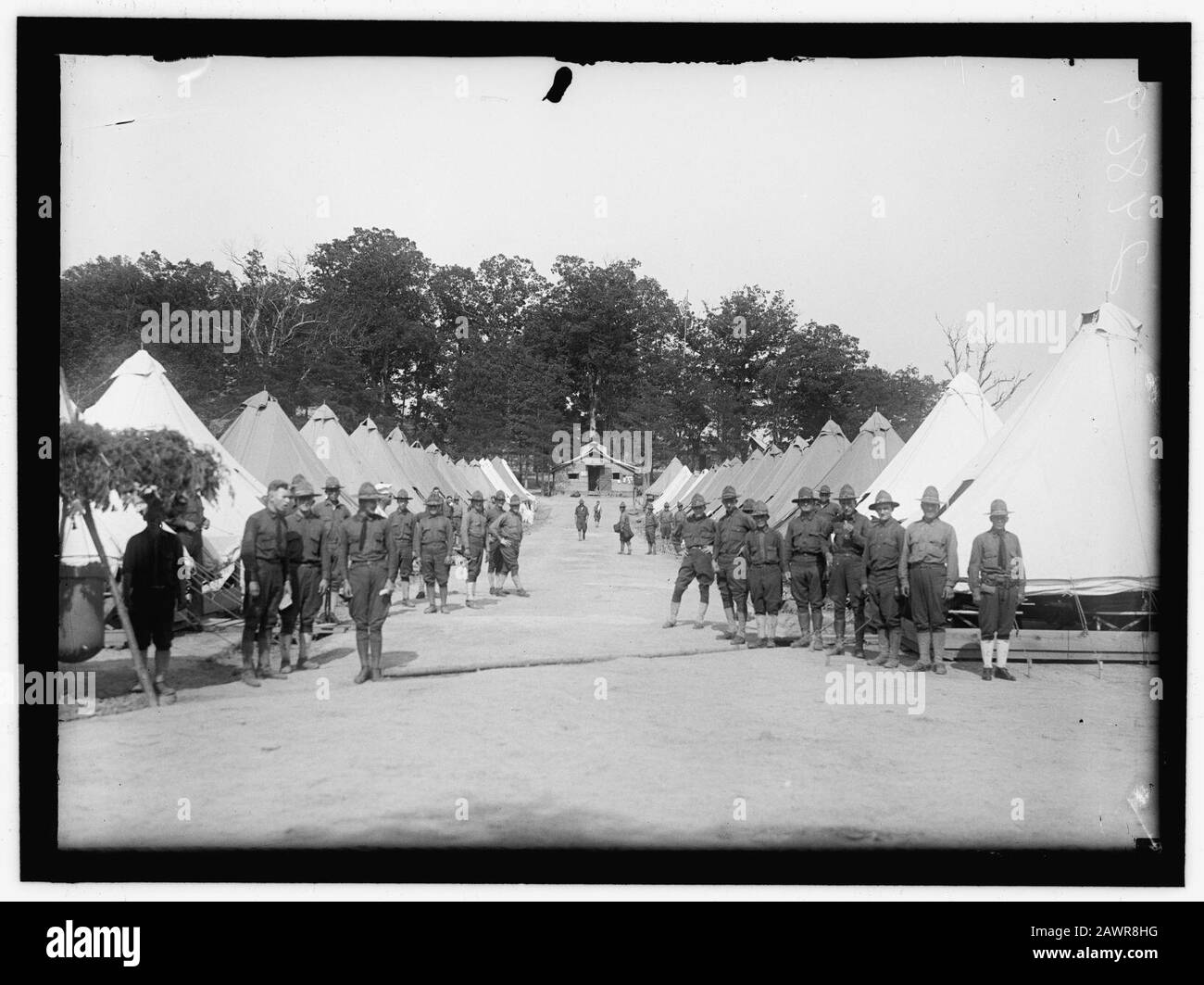 FORT HUMPHRIES. ARMY POST IN VIRGINIA. TENT ENCAMPMENT Stock Photo - Alamy