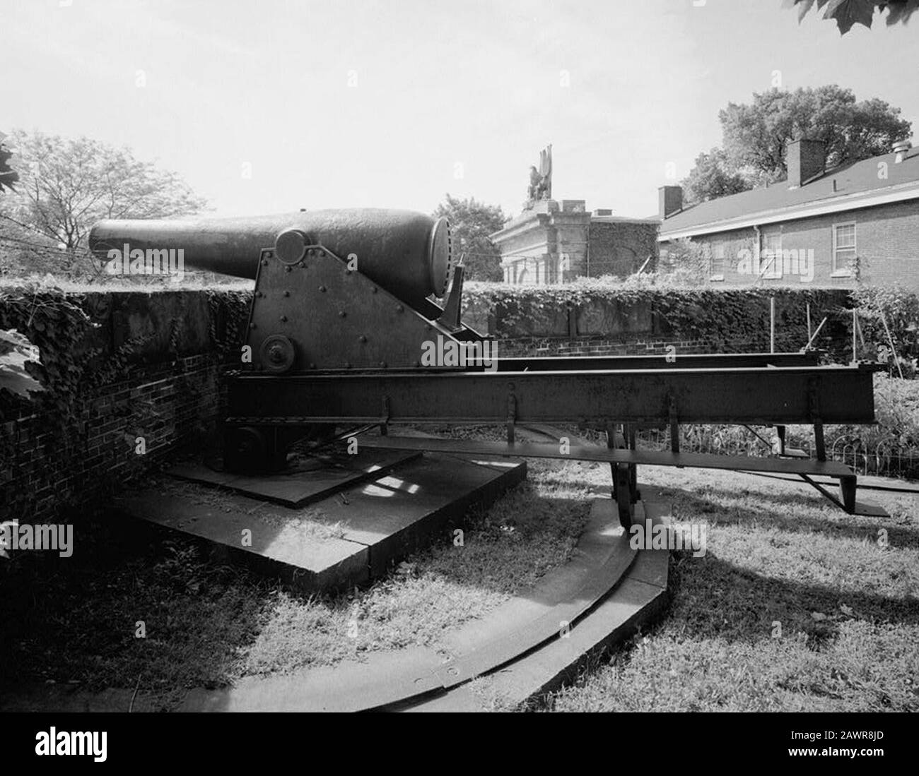 Gun placement hi-res stock photography and images - Alamy