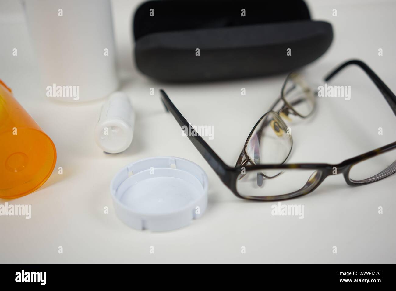 Old pharmacy products hi-res stock photography and images - Alamy