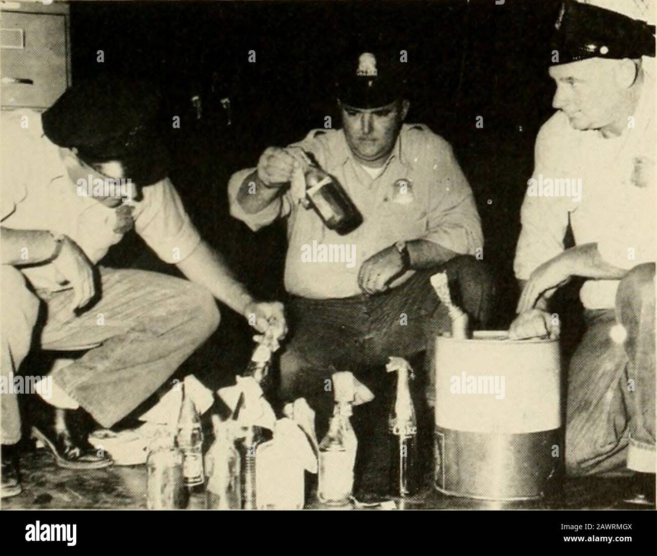 Explosive handling hi-res stock photography and images - Alamy