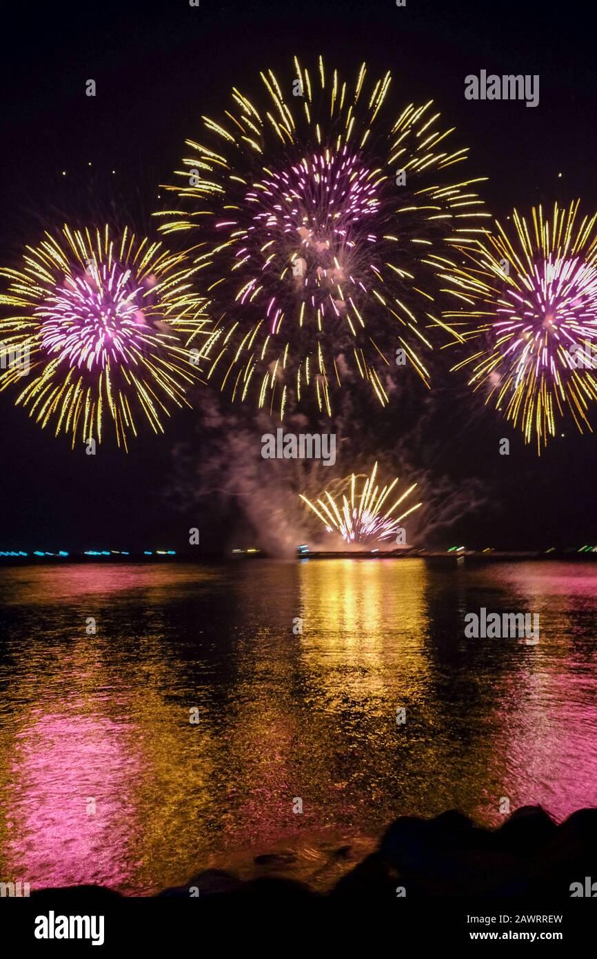 International fireworks festival in Manila, Philippines Stock Photo - Alamy