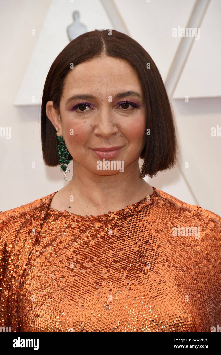 Maya Rudolph walking on the red carpet at the 92nd Annual Academy ...