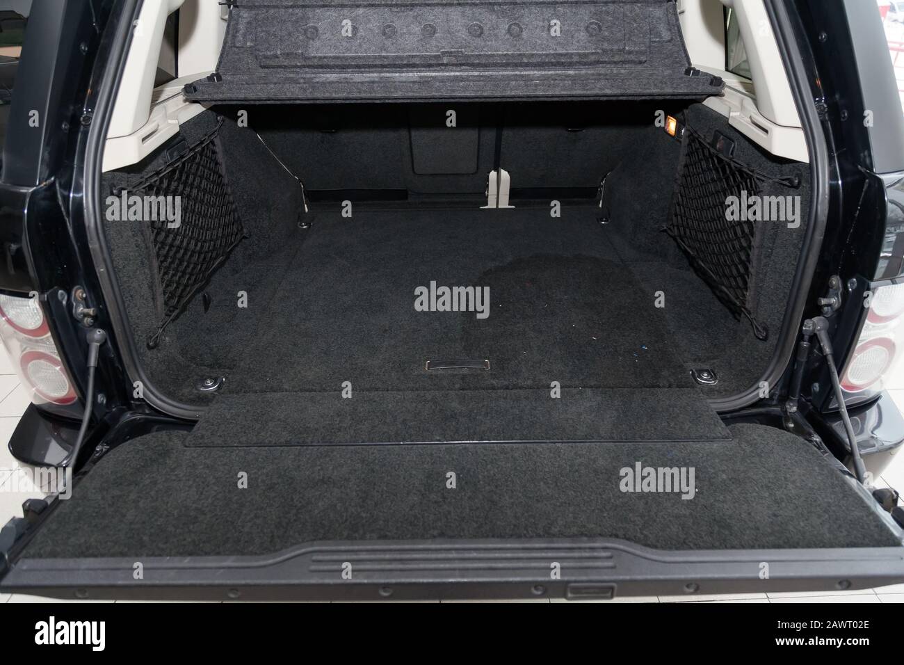 Before boot sales hi-res stock photography and images - Alamy