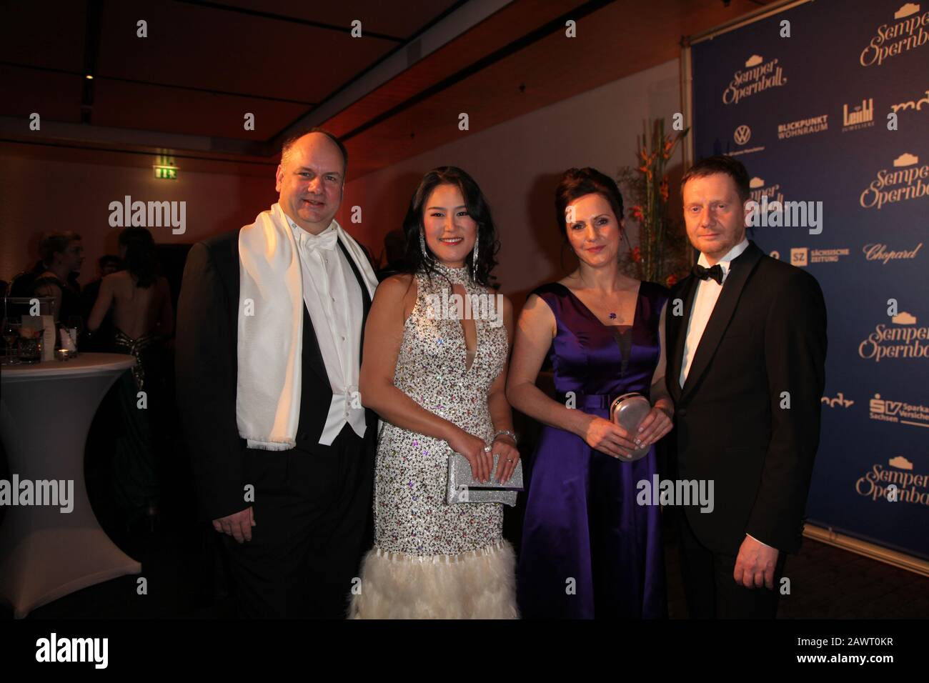 Dirk Hilbert mit Ehefrau Su Yeon Hilbert, Michael Kretschmer mit ...