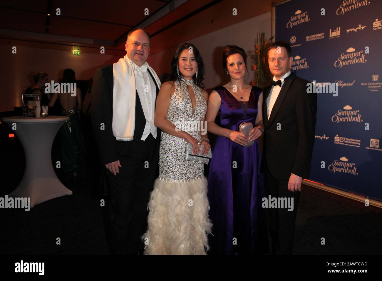 Dirk Hilbert mit Ehefrau Su Yeon Hilbert, Michael Kretschmer mit ...